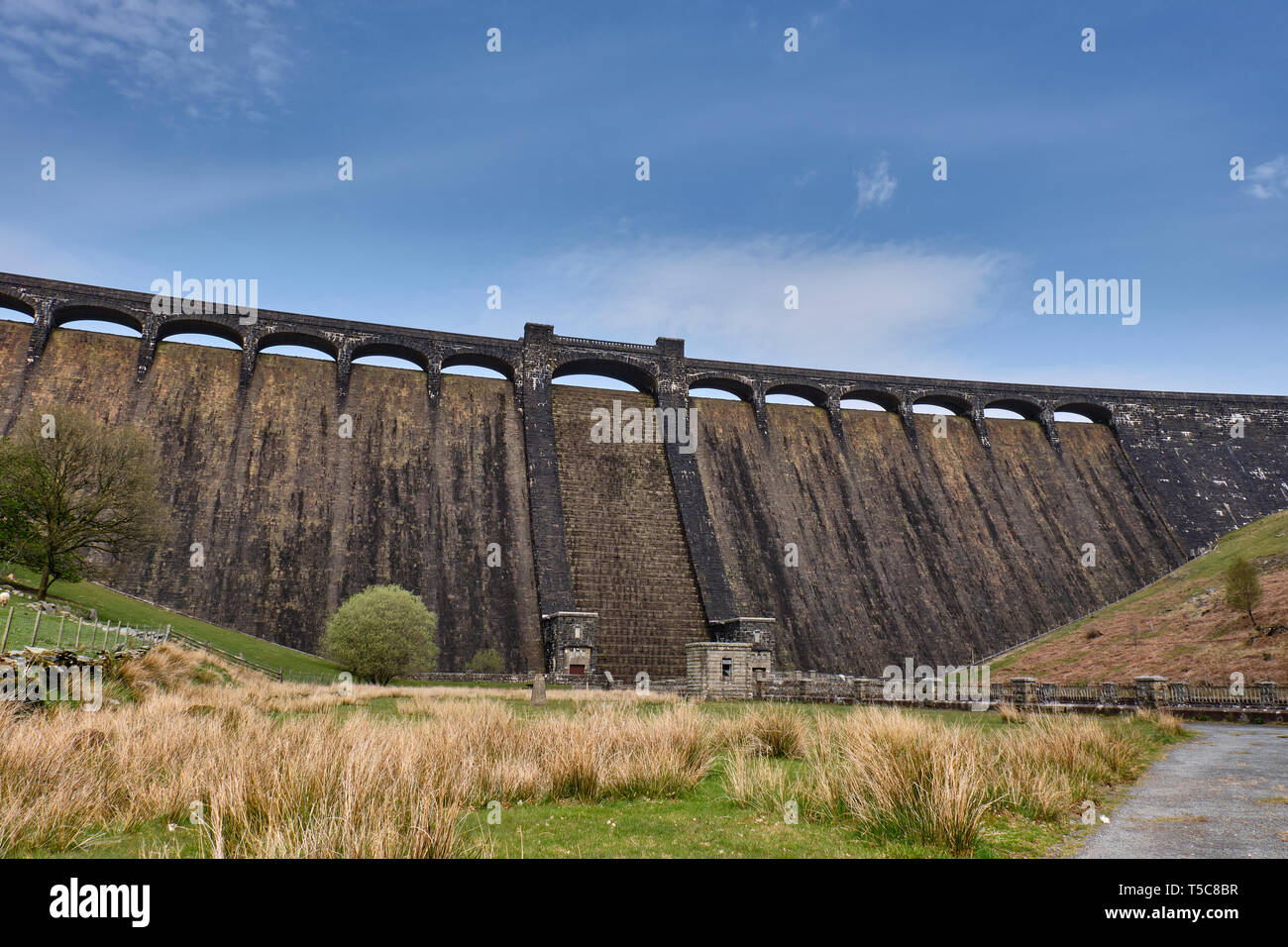 Elan valley wales reservoir hi-res stock photography and images - Alamy