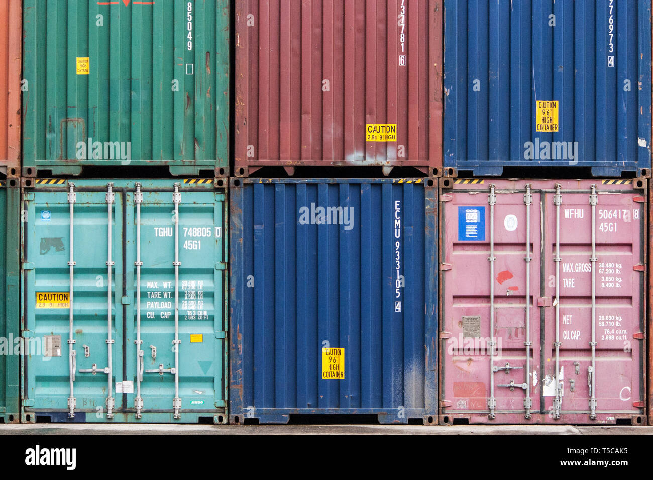 Shipping Containers at Southampton Docks Stock Photo - Alamy