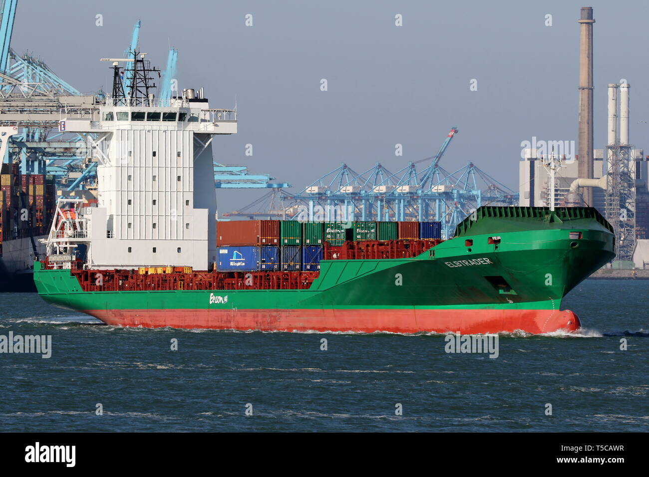 Small container ship hi-res stock photography and images - Alamy