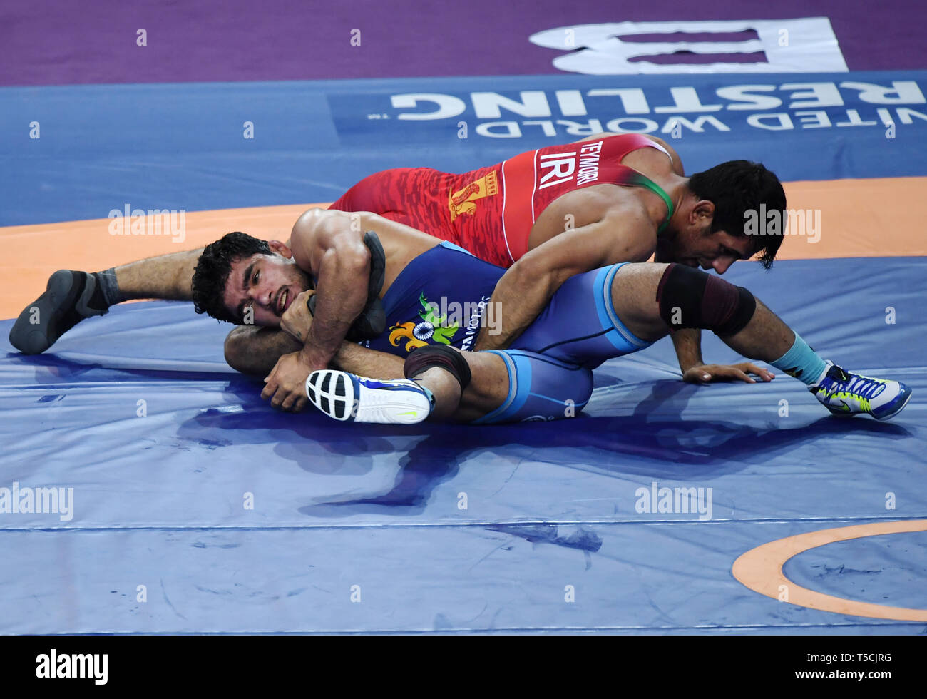 (190423) -- XI'AN, April 23, 2019 (Xinhua) -- Bahman Mohammad Teymouri ...