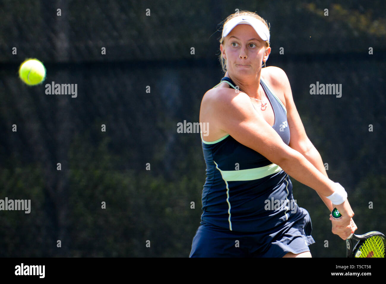 Zoe levy hi-res stock photography and images - Alamy