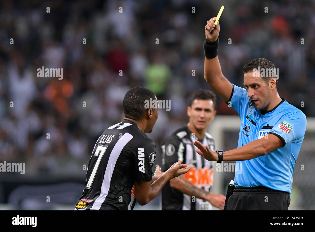 Belo Horizonte, Brazil. 23rd Apr, 2019. Referee Fernando Rapallini (Arg ...