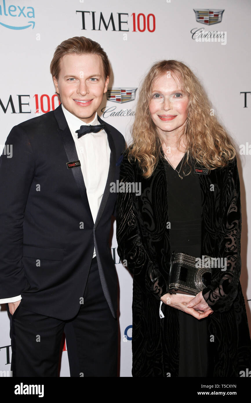 NEW YORK, NEW YORK - APRIL 23: Ronan Farrow, Mia Farrow attend the TIME ...