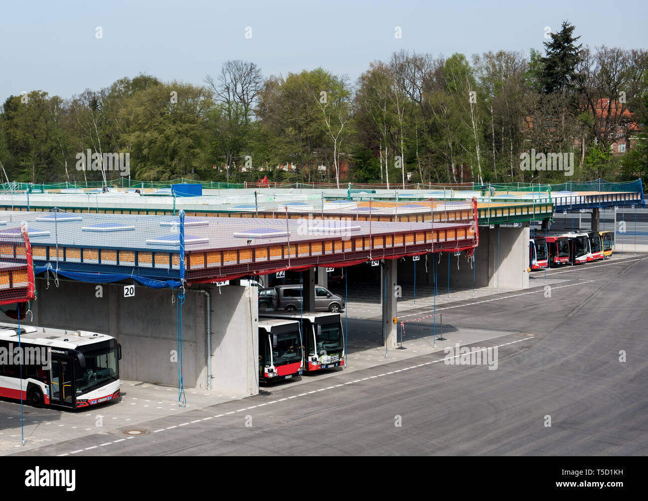 Hamburg, Germany. 24th Apr, 2019. Electric buses are standing at the ...
