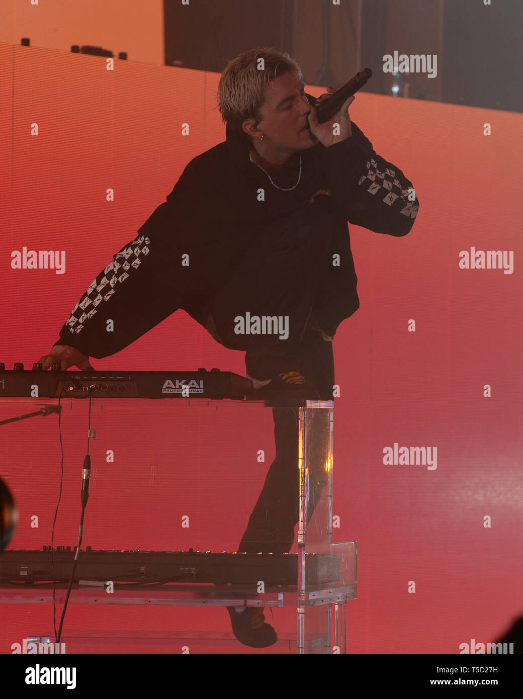 Lany singer hi-res stock photography and images - Alamy