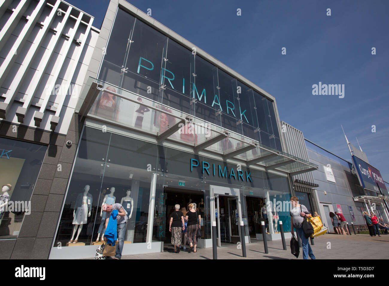 Parkgate Shopping, Rotherham Stock Photo - Alamy