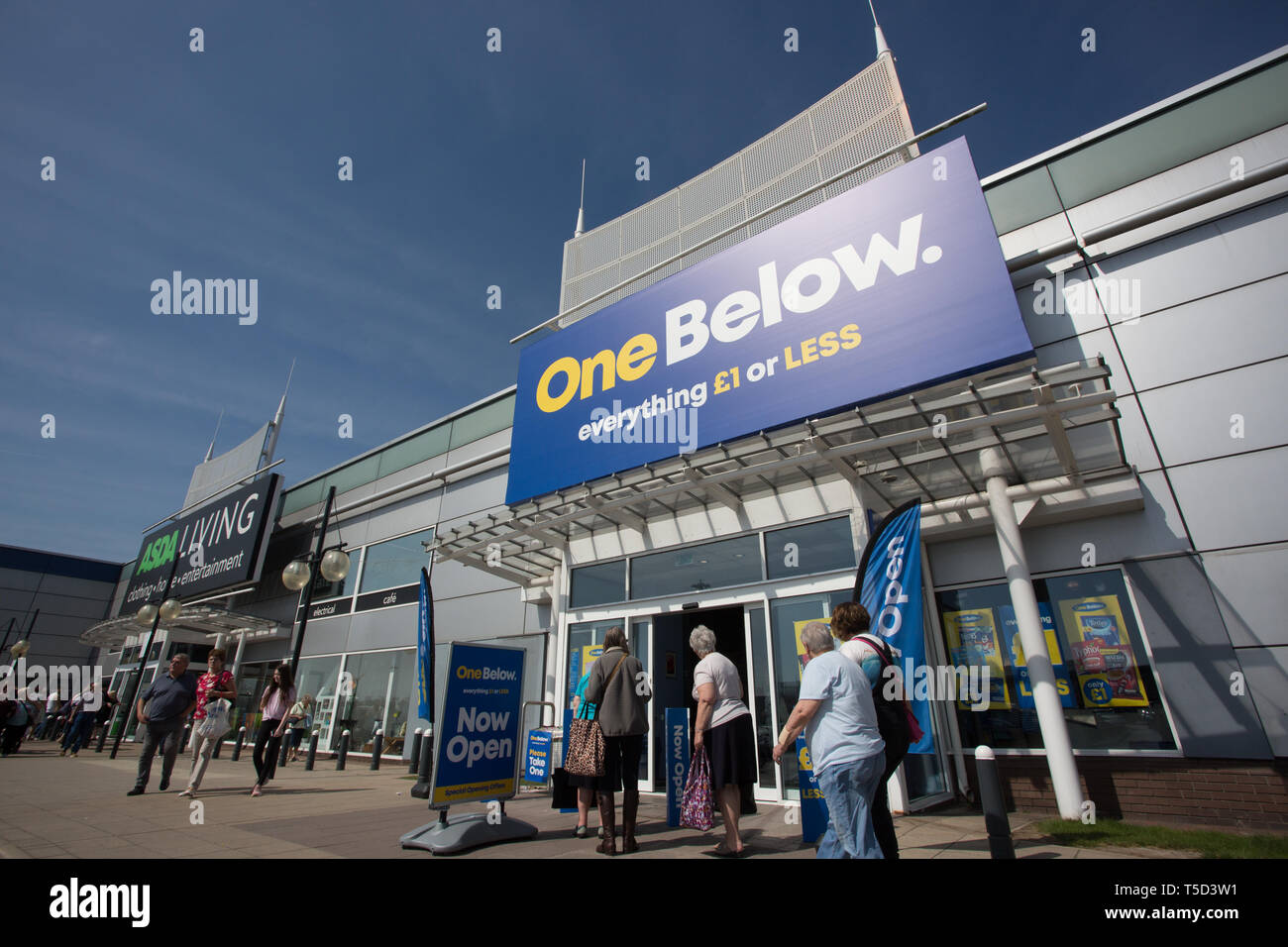 One Below at Parkgate Shopping Park, Rotherham Stock Photo - Alamy