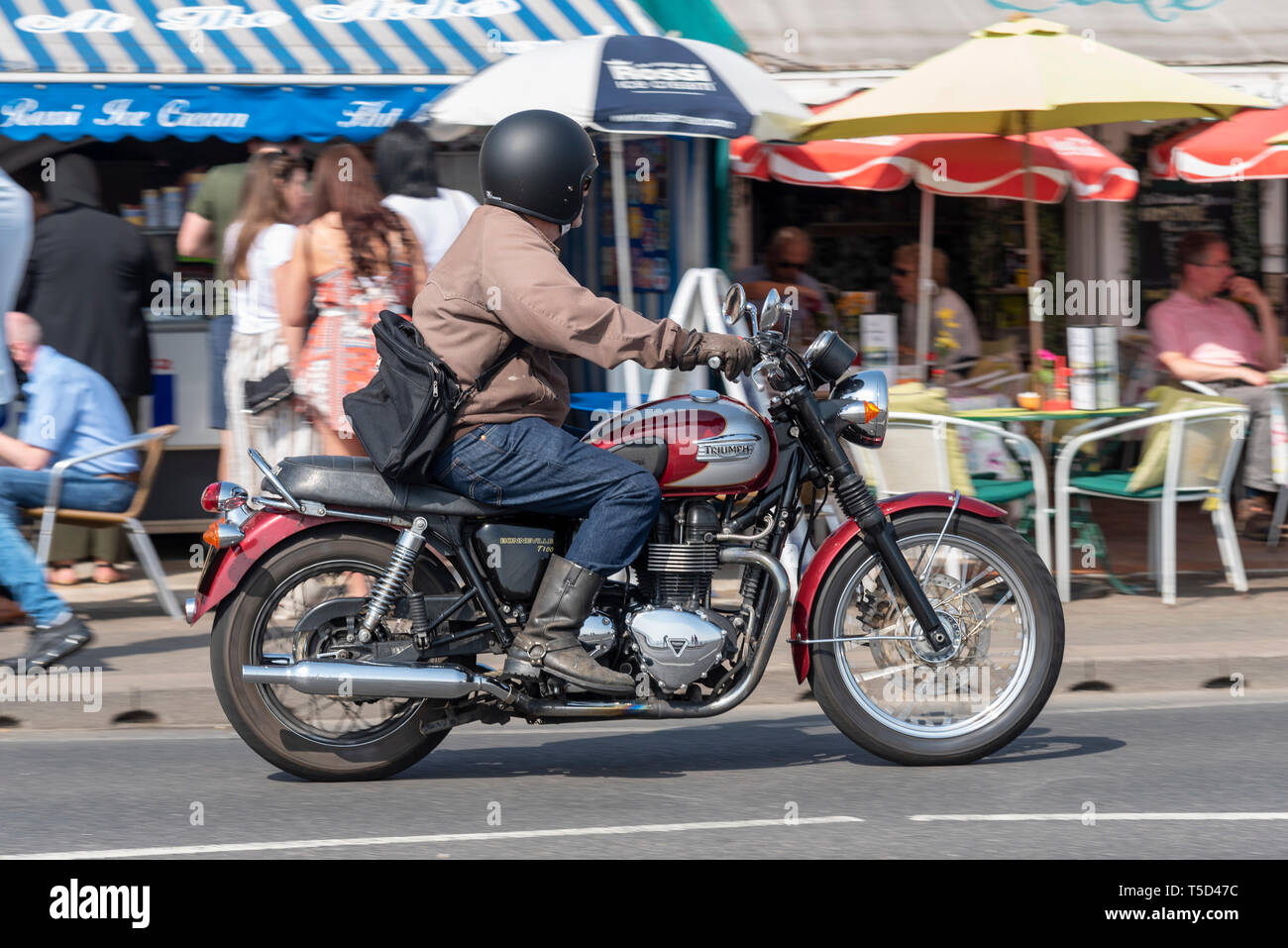 Triumph Bonneville T100 motorbike at the Southend Shakedown ...