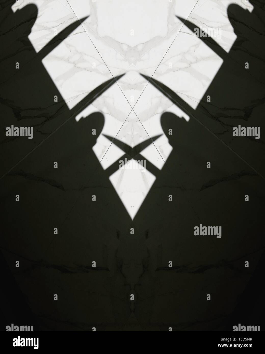 Shadows on marble wall hi-res stock photography and images - Alamy