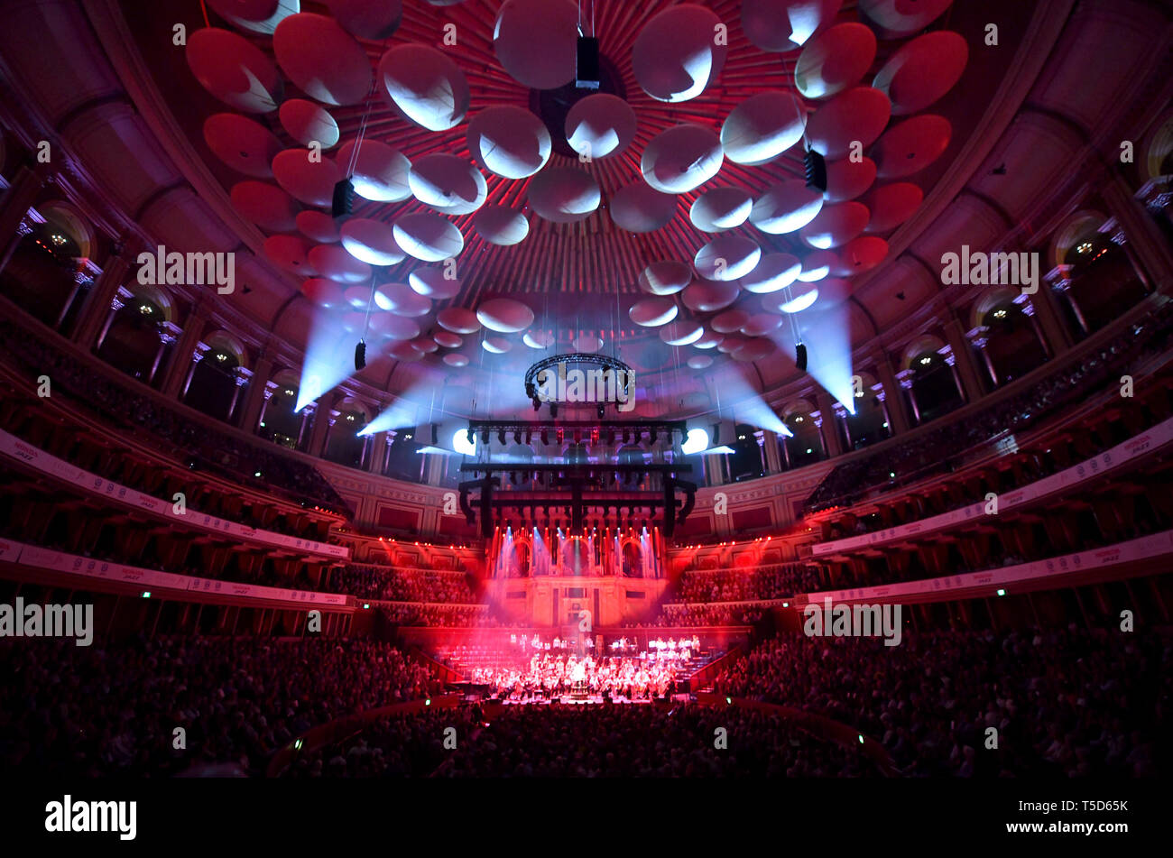 Conductor Micheal Seal conducts the City of Birmingham Symphony ...