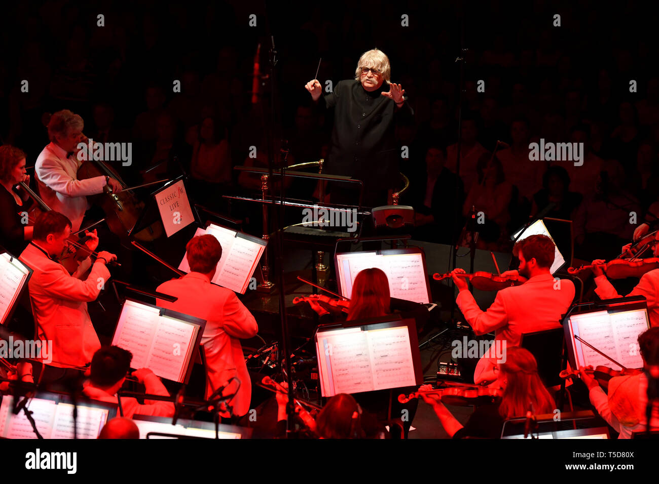 Karl jenkins hi-res stock photography and images - Alamy
