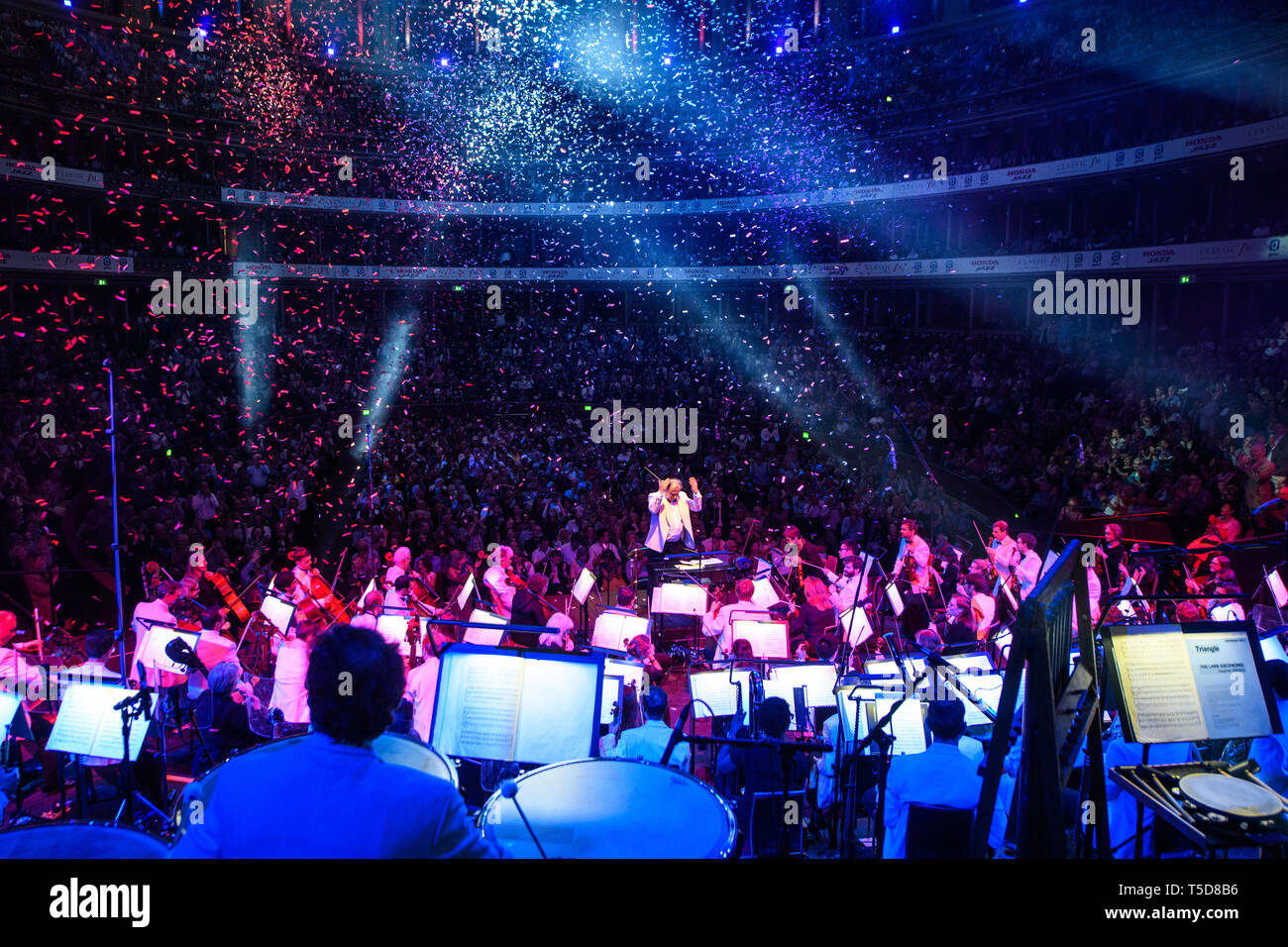 Conductor Michael Seal conducts the City of Birmingham Symphony ...