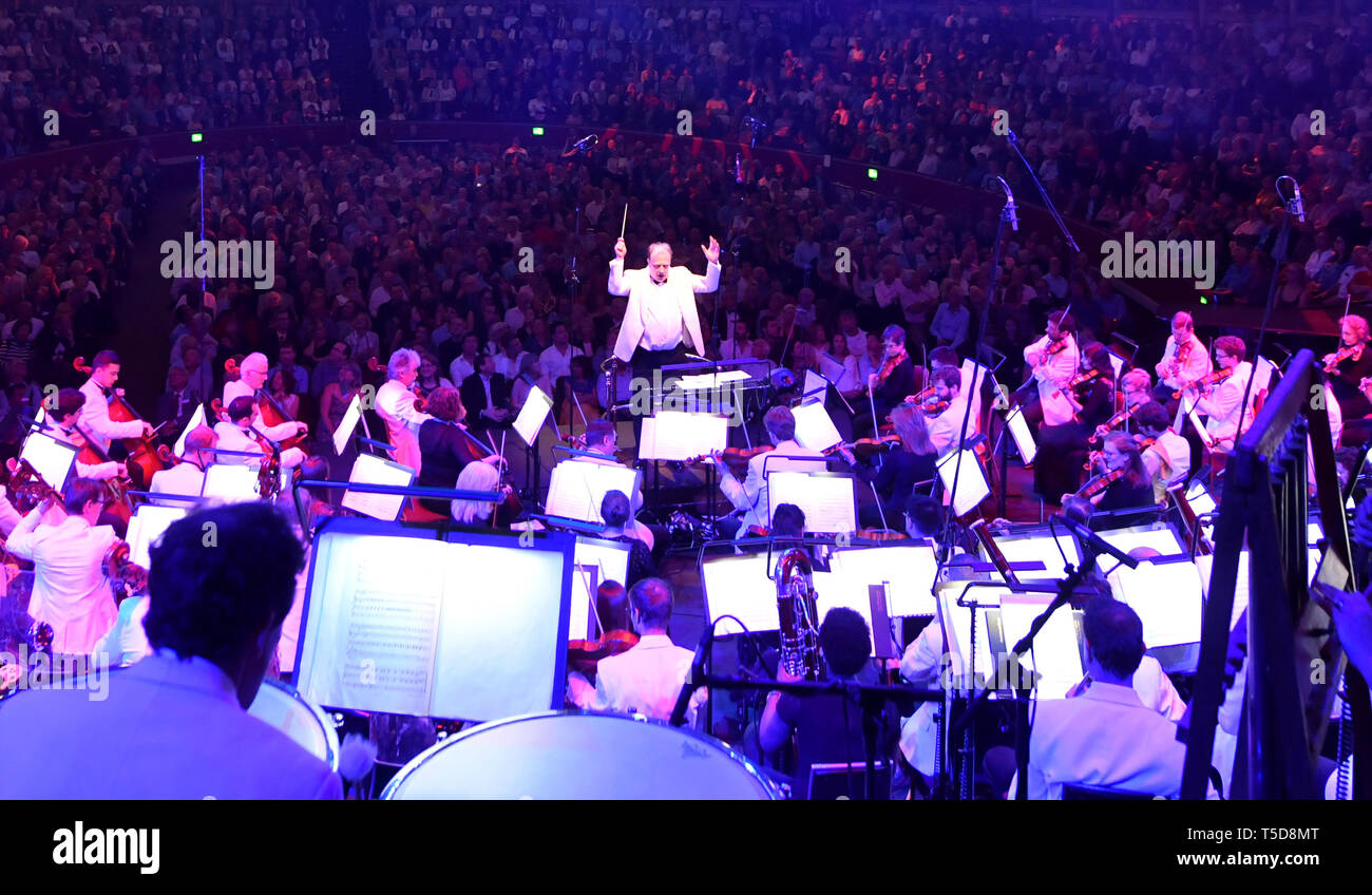 Conductor michael seal hi-res stock photography and images - Alamy