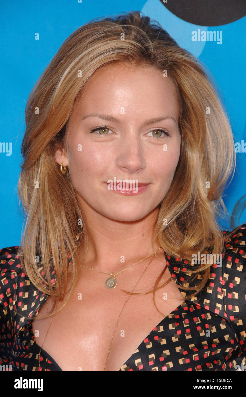 LOS ANGELES, CA. July 20, 2006: Ugly Betty star BECKI NEWTON at the ...