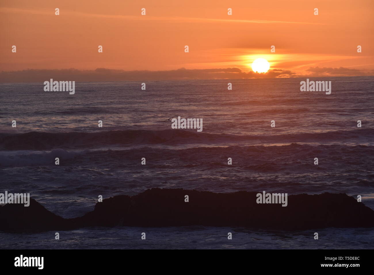 Oregon coast sunset in sequence from same vantage point Stock Photo - Alamy