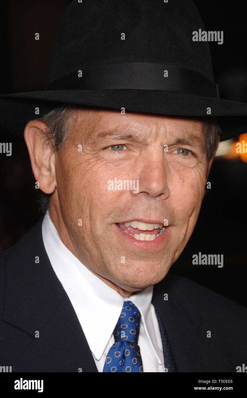 Joe spano hi-res stock photography and images - Alamy
