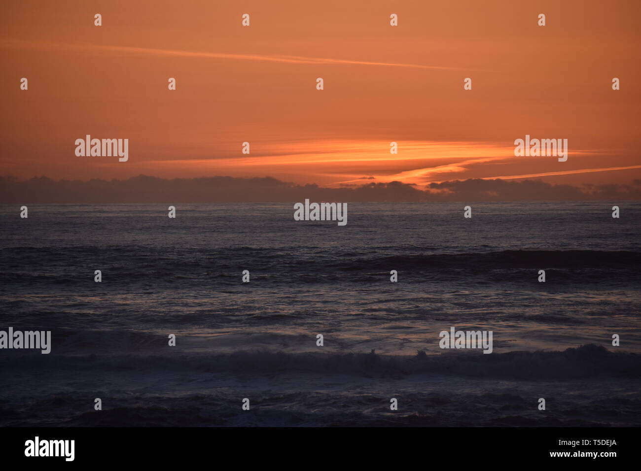 Oregon coast sunset in sequence from same vantage point Stock Photo - Alamy