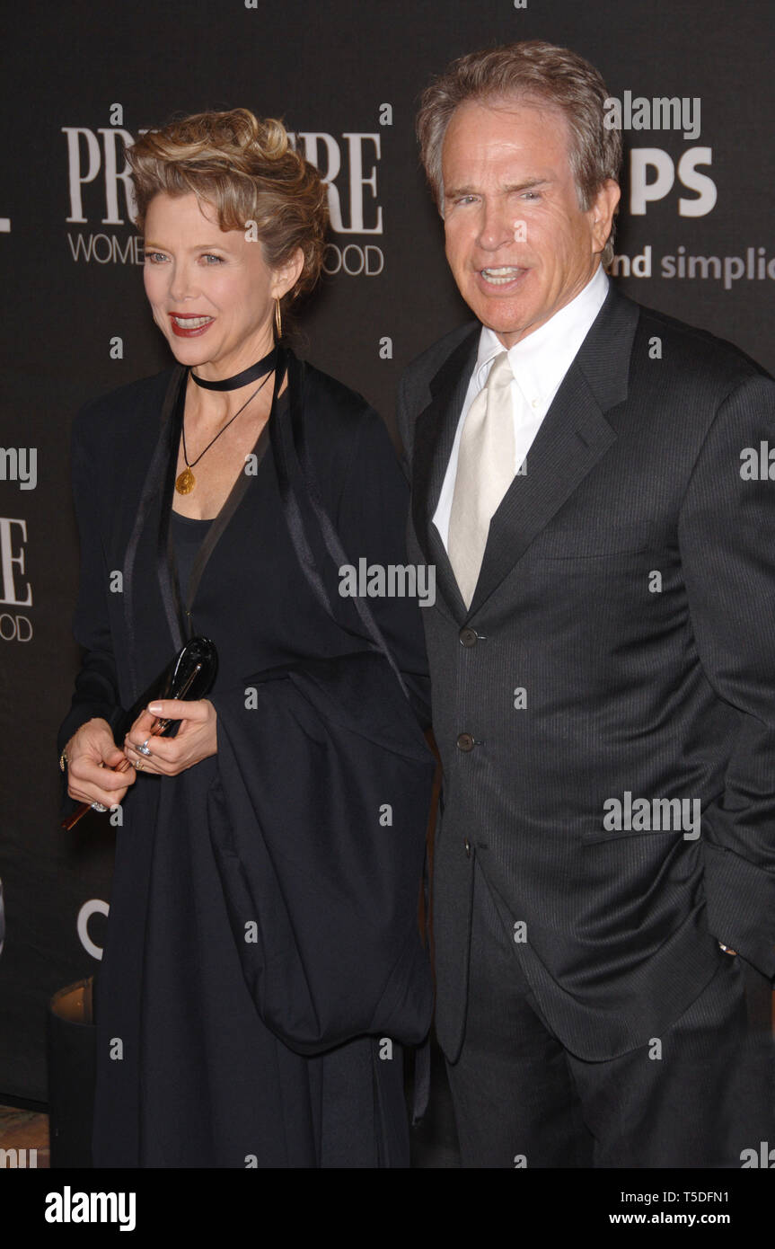 LOS ANGELES, CA. September 20, 2006: Actor WARREN BEATTY & wife actress ...