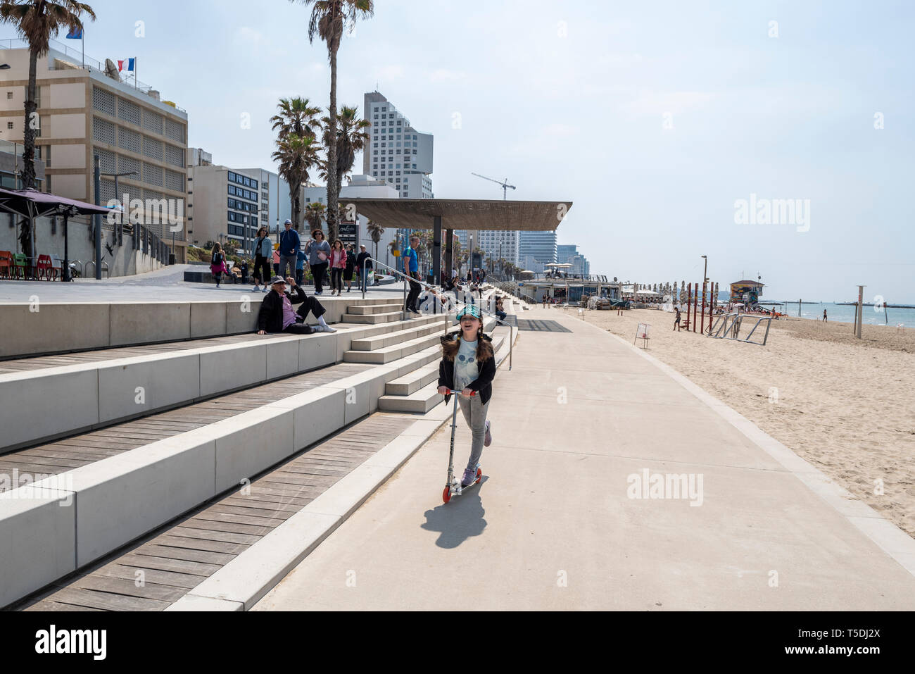 Israel, Tel Aviv-Yafo - 22 March 2019: The new Tayelet - Central Beach ...