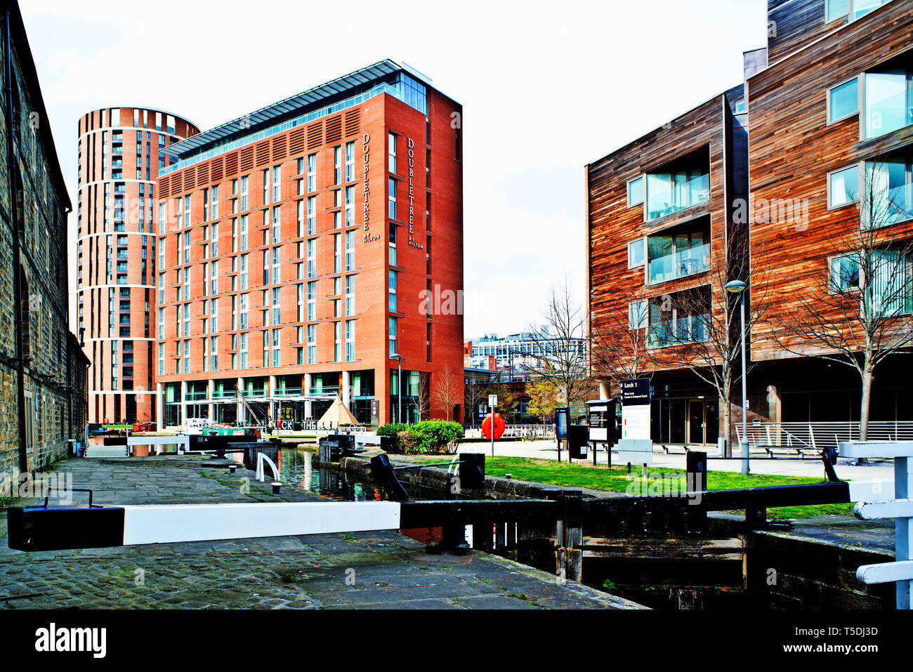 Dock architecture hi-res stock photography and images - Alamy