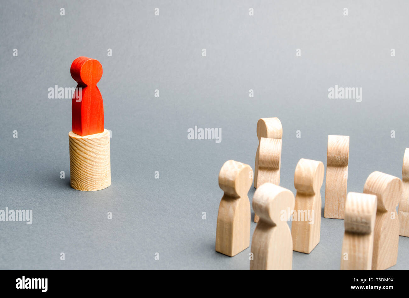 Man woman podium leadership hi-res stock photography and images - Alamy