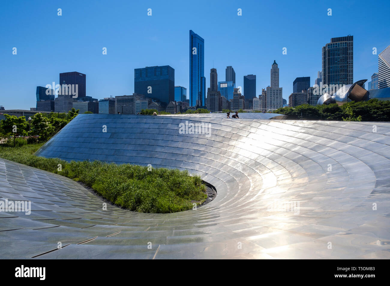 Bp metal pedestrian bridge city hi-res stock photography and images - Alamy