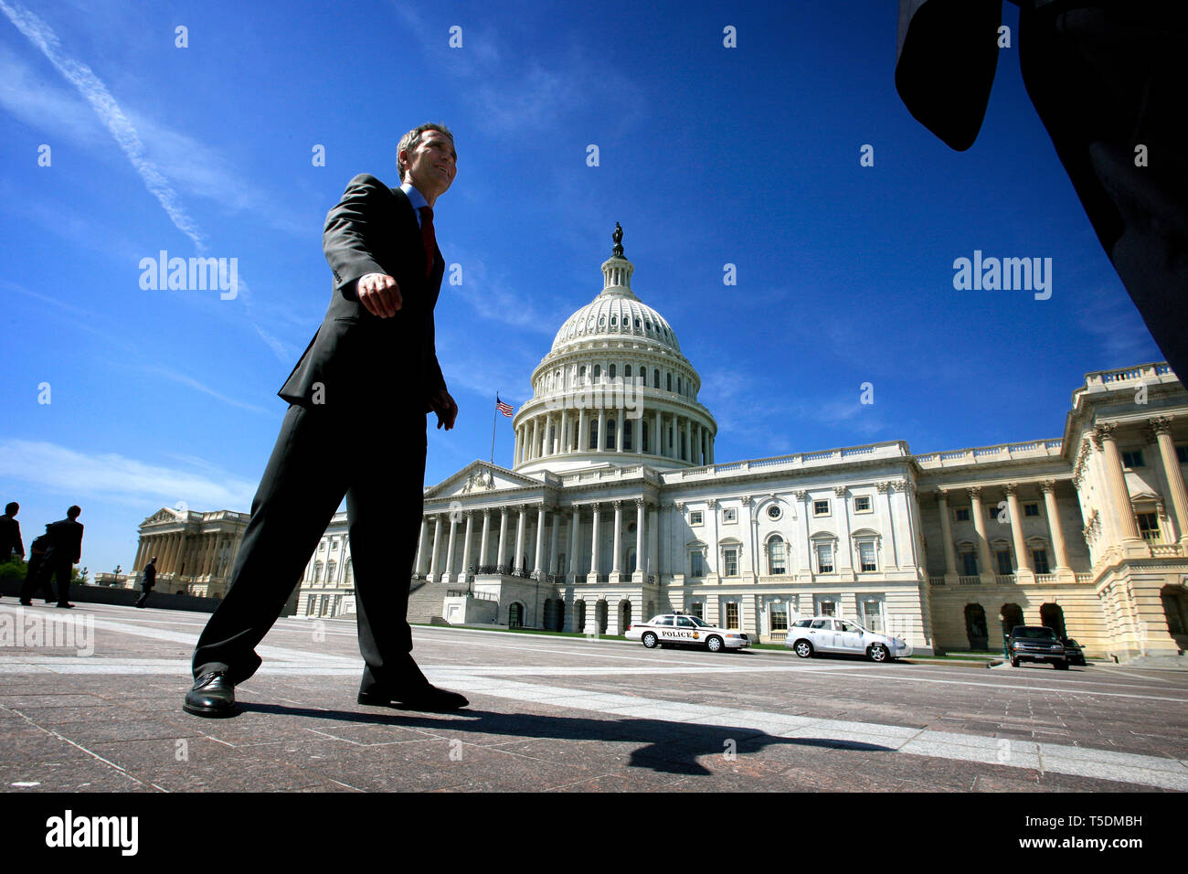 The Norwegian Prime Minister Jens Stoltenberg outside the US Capitol ...