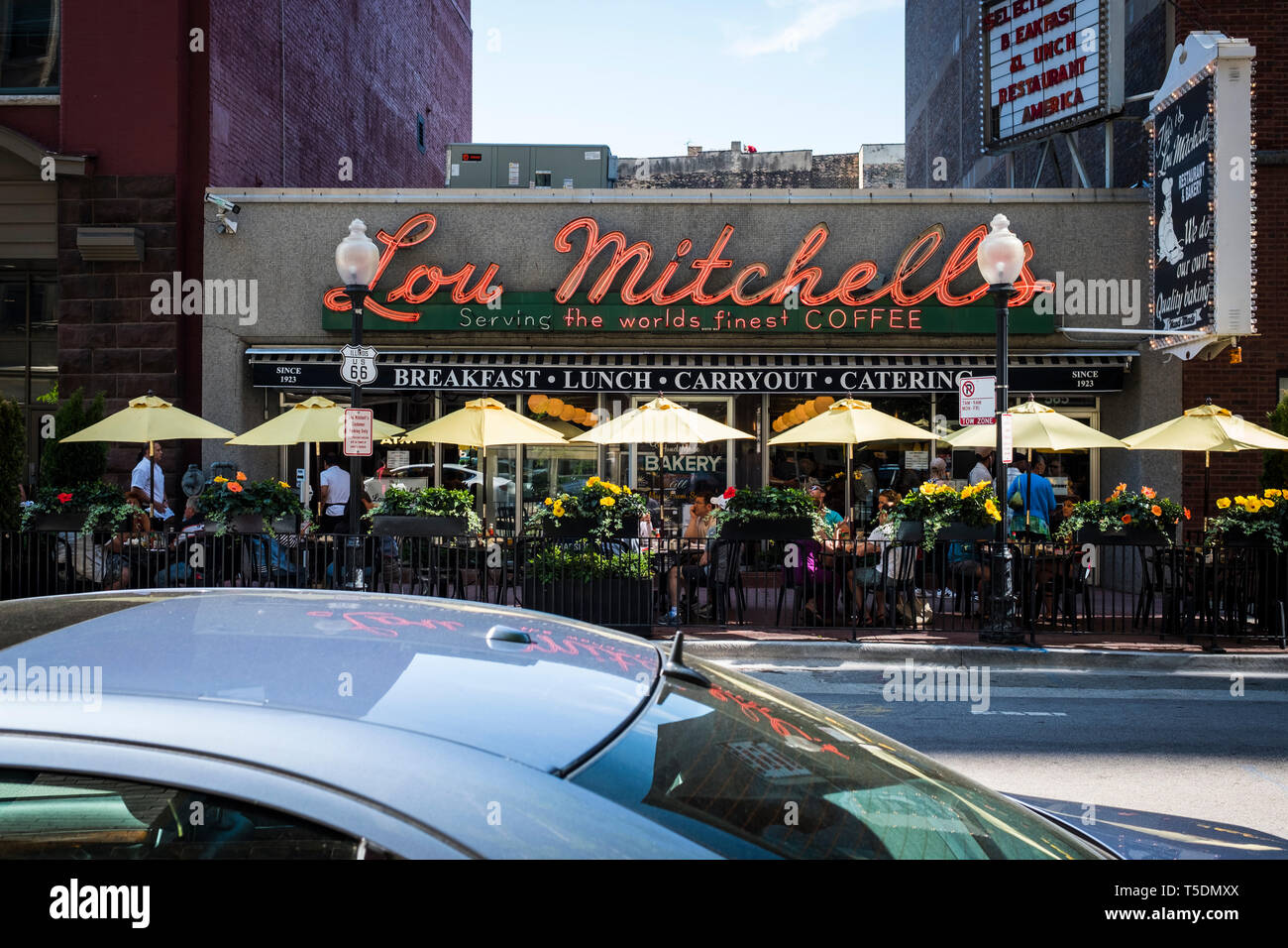 Exterior of the popular Lou Mitchell's Restaurant in Downtown Chicago ...