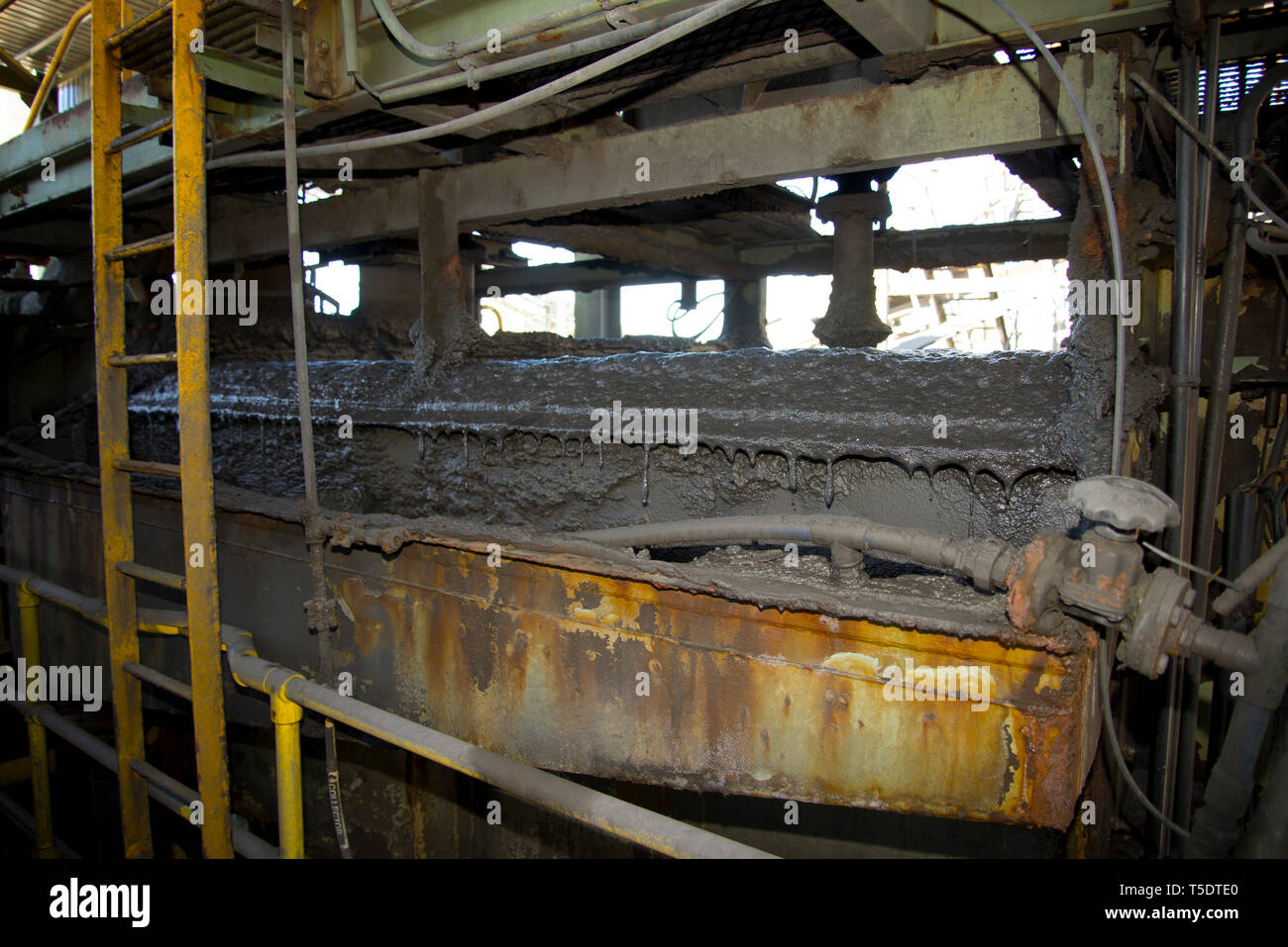 Froth Flotation in Mineral Processing Stock Photo - Alamy Froth Flotation in Mineral Processing Stock Photo - Alamy
