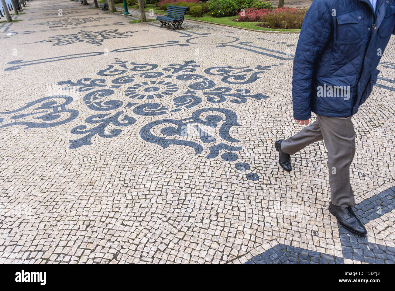 Portuguese pavement hi-res stock photography and images - Alamy