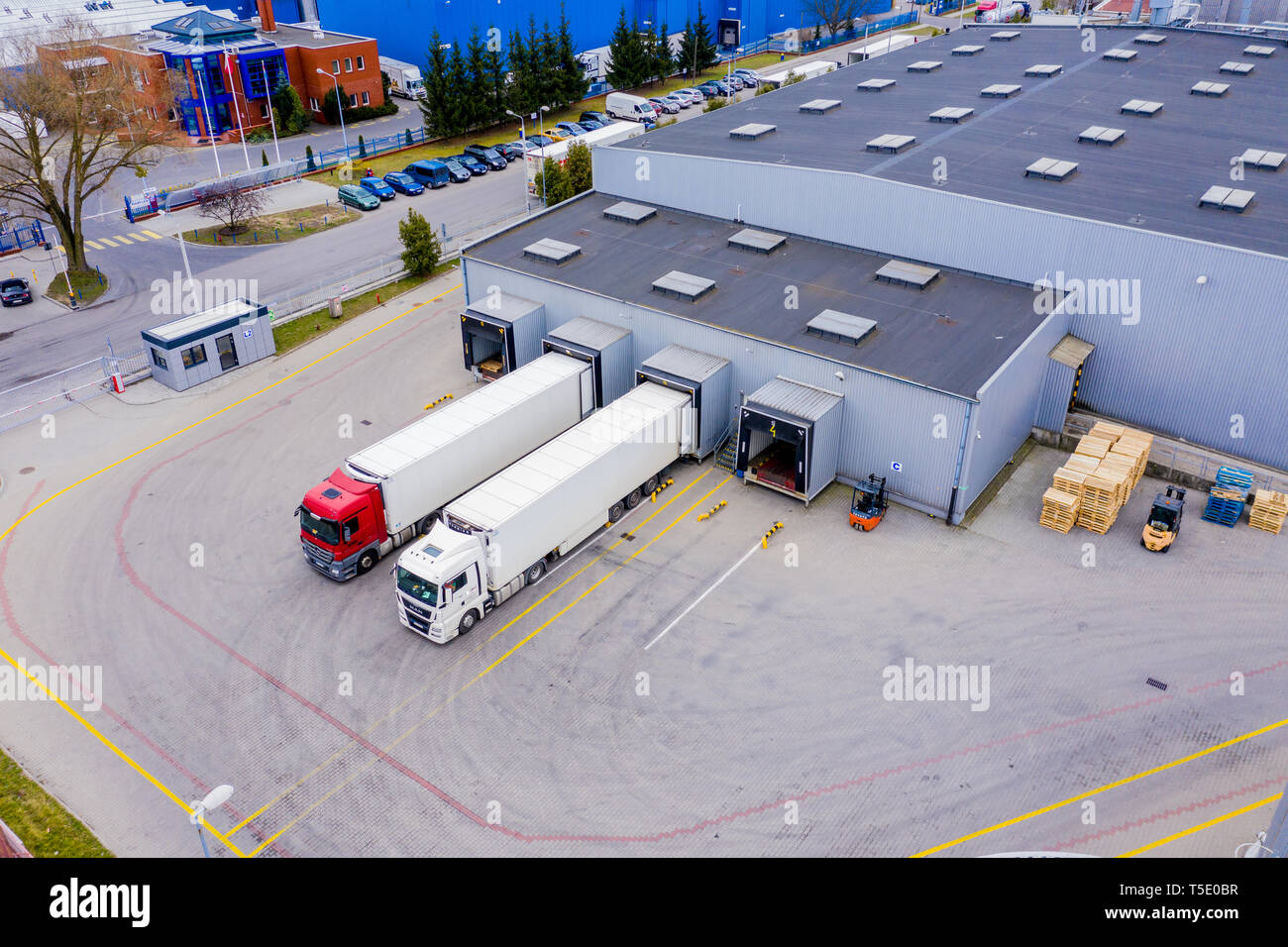 Truck And Trailer Parking Park My Truck In Atlanta | Tractor Trailer