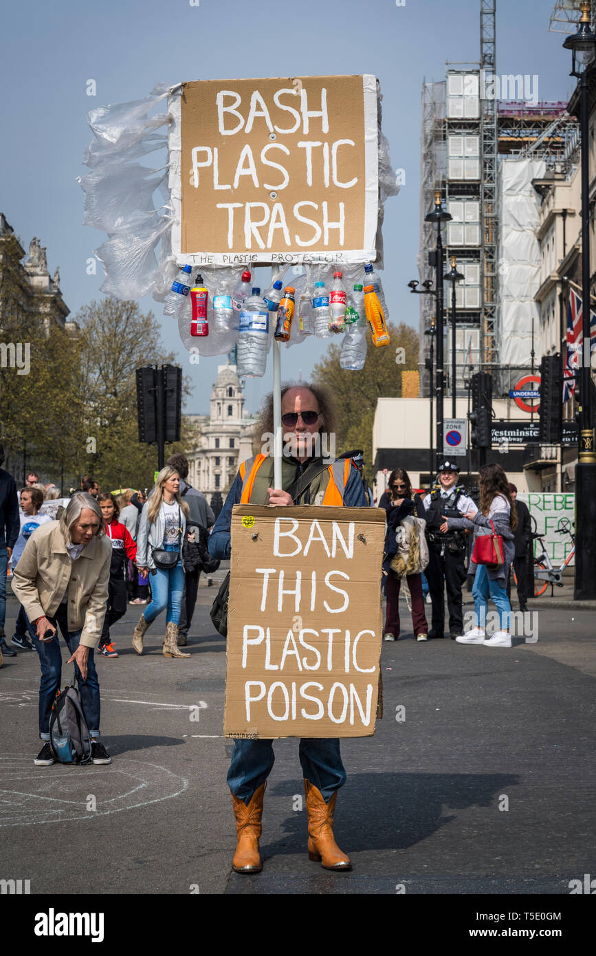 Plastic ban hi-res stock photography and images - Alamy