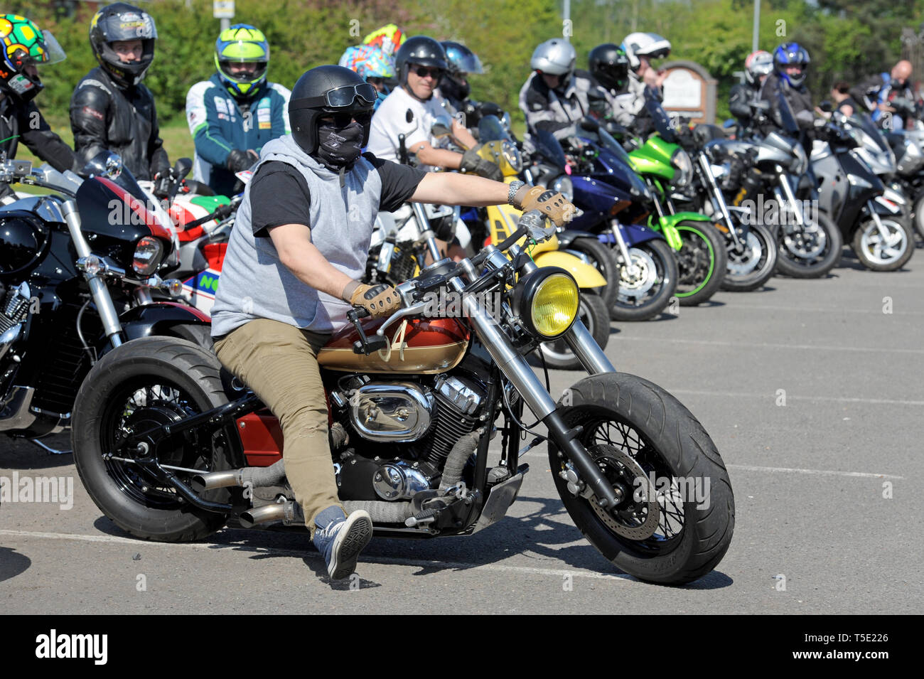Crowds of motorcyclist gather for a charity motorbike ride from The Old ...