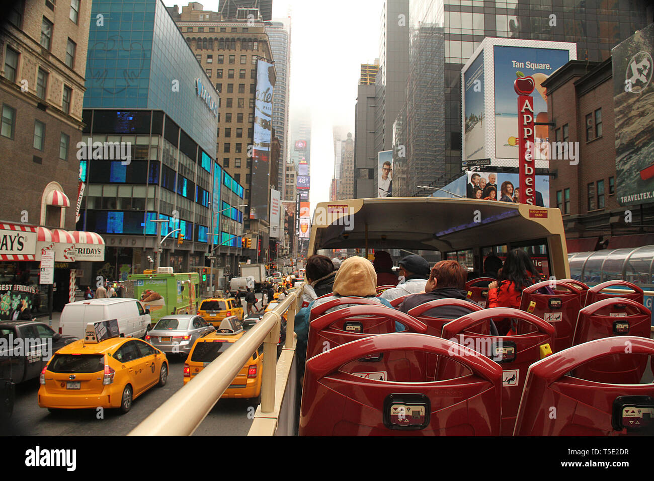 Times square sightseeing bus hi-res stock photography and images - Alamy
