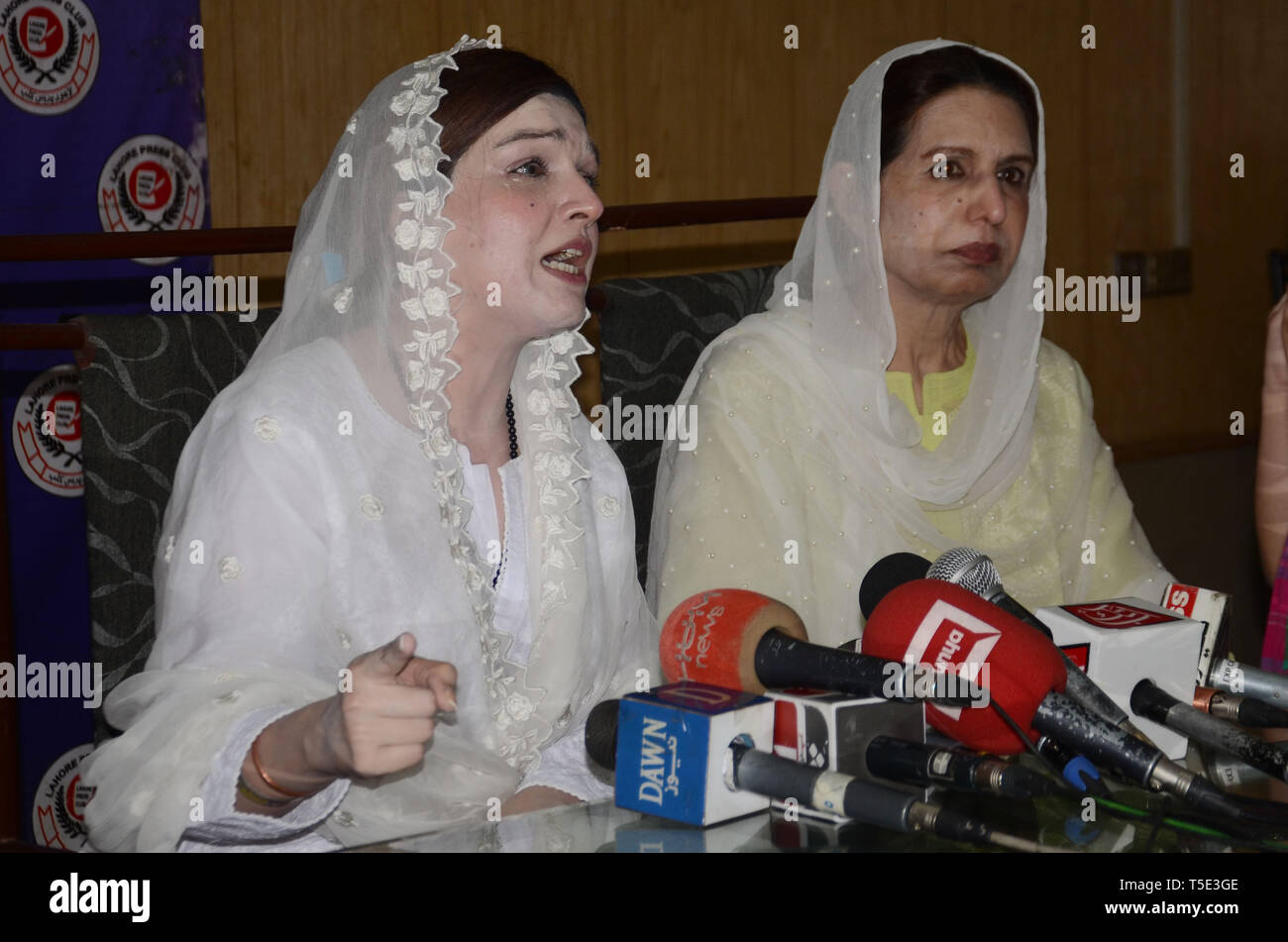 Lahore, Pakistan. 20th Apr, 2019. Chairman of Jammu Kashmir Liberation ...