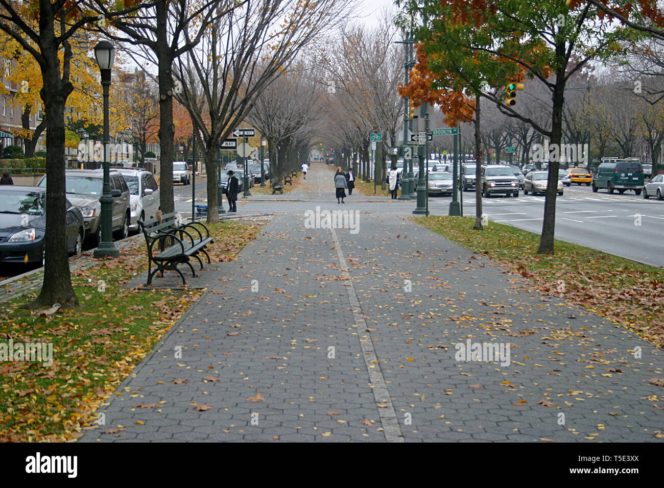 A jewish neighborhood in brooklyn hi-res stock photography and images ...