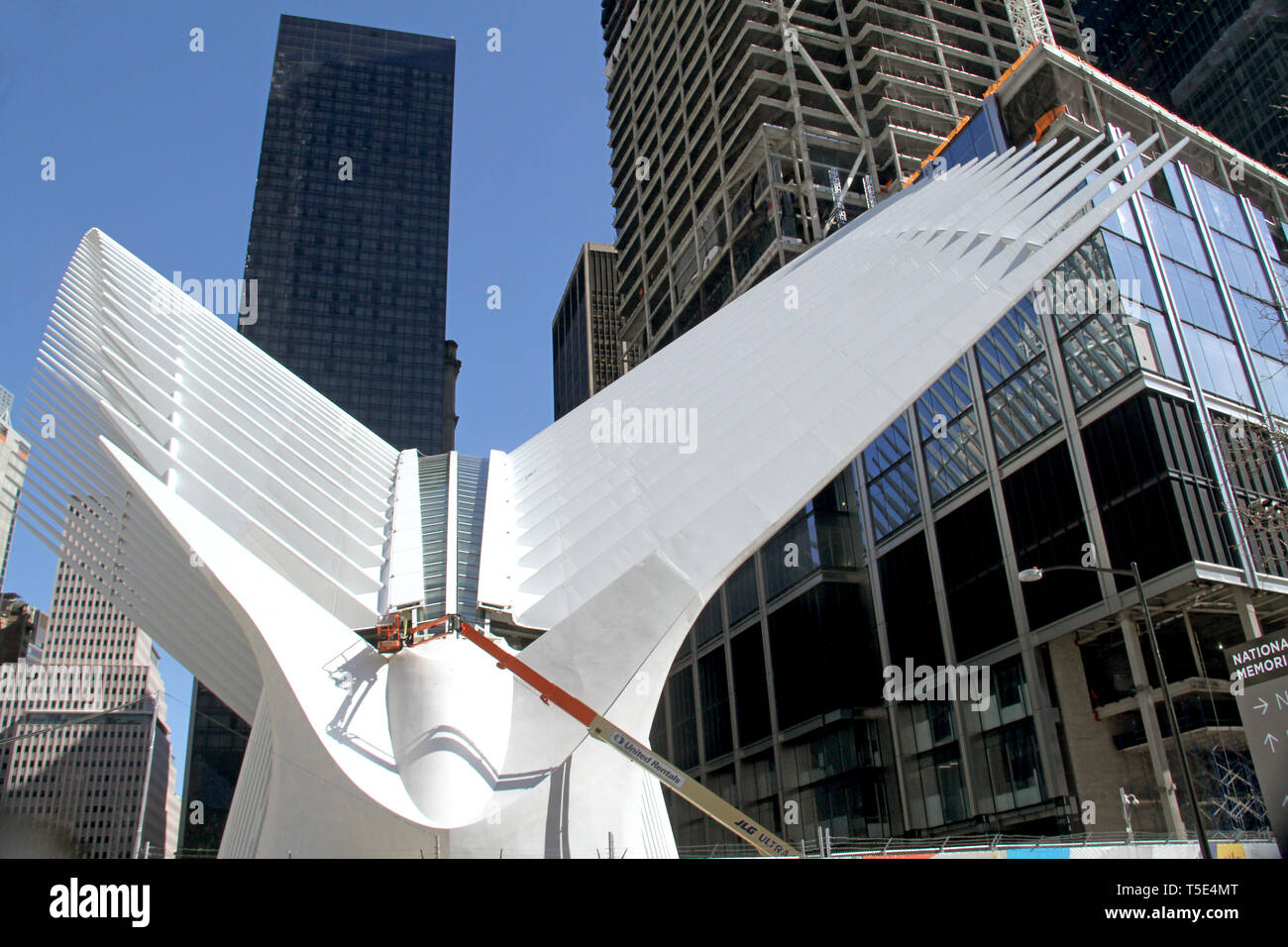 World Trade Center Transportation Hub "Oculus", oversized sculpture by ...
