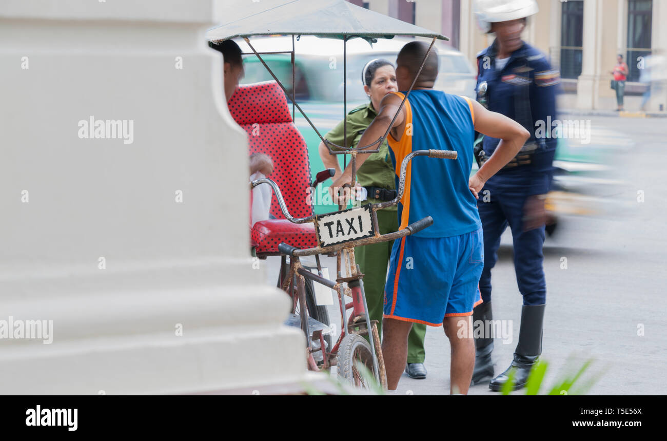 Pedi taxi hi-res stock photography and images - Alamy