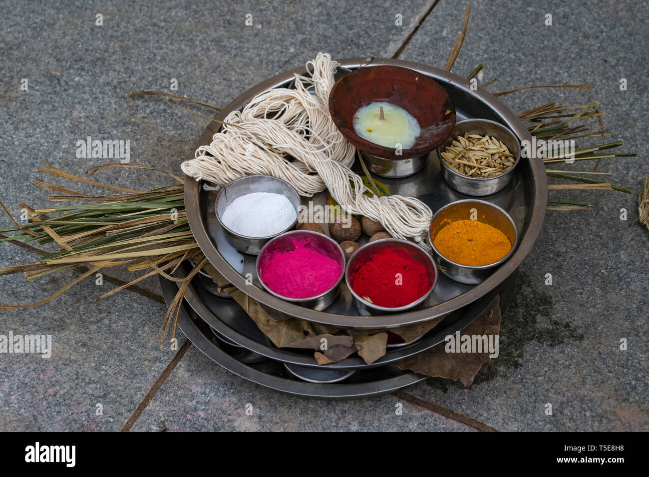 Matru Shradh ritual Bindu Sarovar Sidhpur Patan Gujarat India, Asia ...