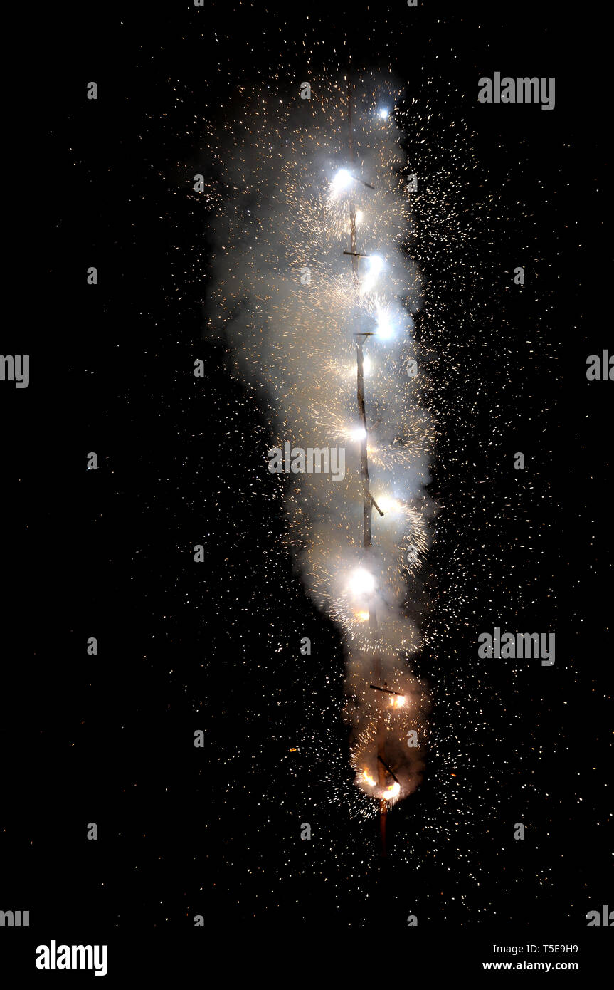 India firework hi-res stock photography and images - Alamy