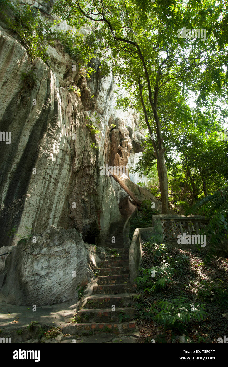 Way to Perali Cave Temple, Penang, Malaysia, Asia Stock Photo - Alamy