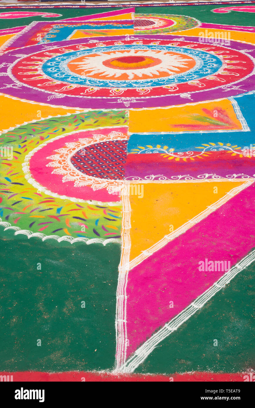 Huge rangoli hi-res stock photography and images - Alamy