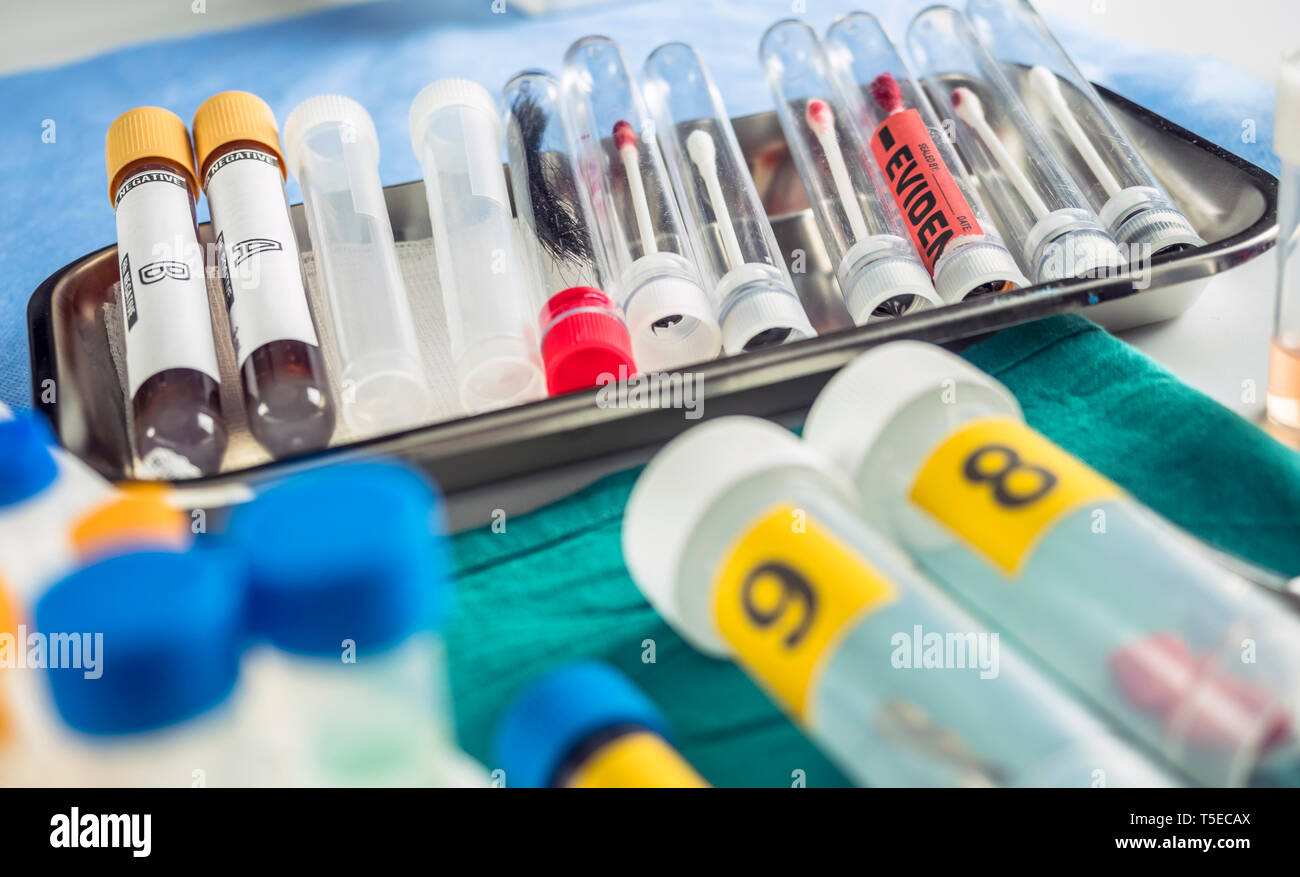 Sample bottle hi-res stock photography and images - Alamy