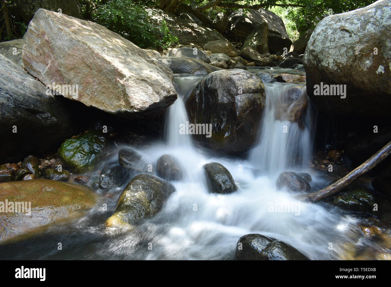 Kurangani Waterfalls In Tamil Nadu Stock Photo - Alamy