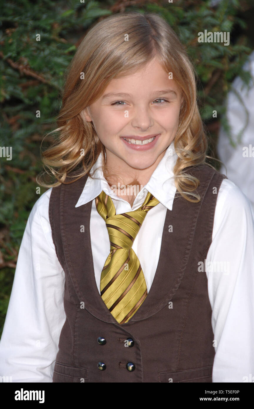 LOS ANGELES, CA. September 25, 2006: Actress CHLOE MORETZ at the Los ...