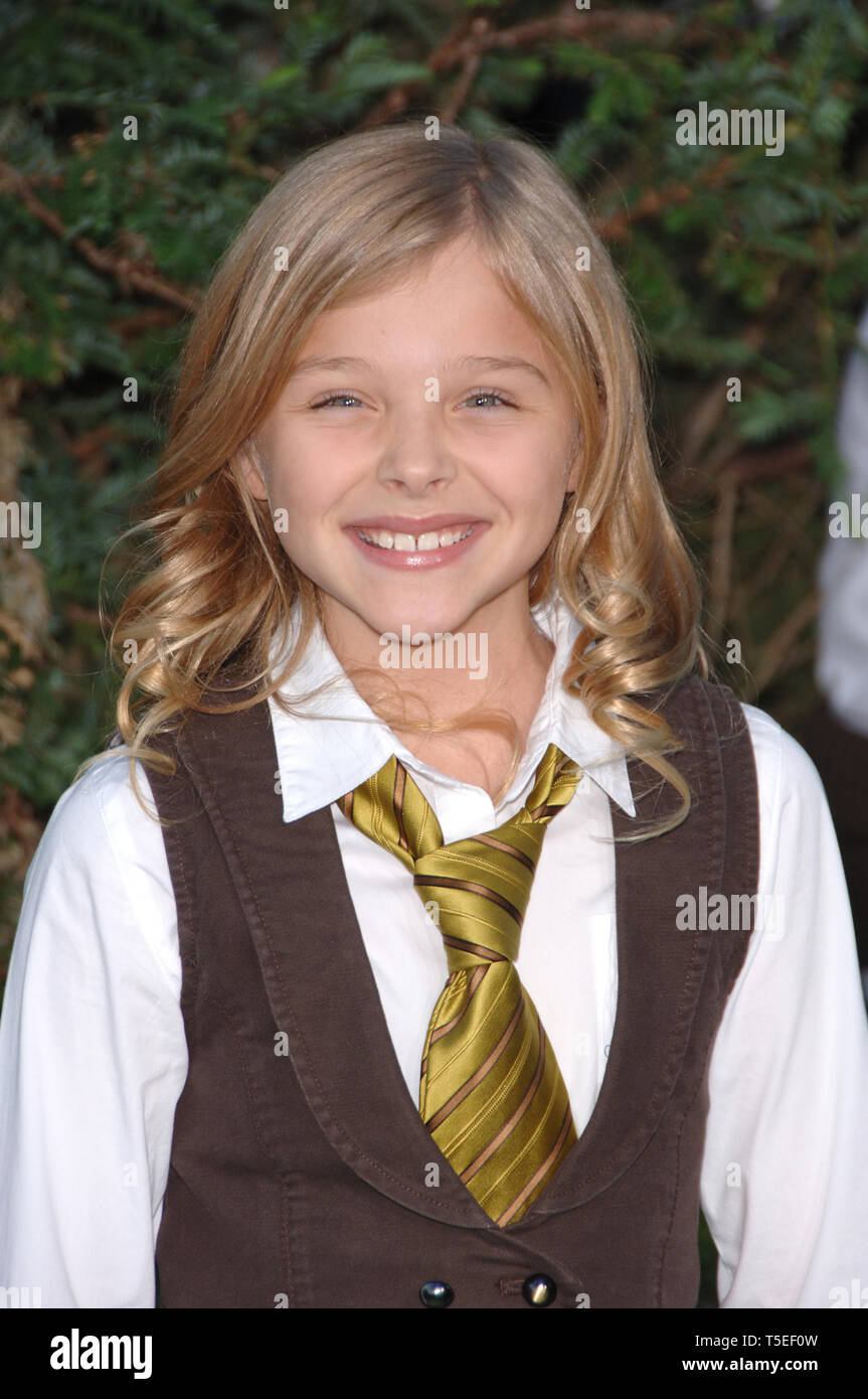 LOS ANGELES, CA. September 25, 2006: Actress CHLOE MORETZ at the Los ...
