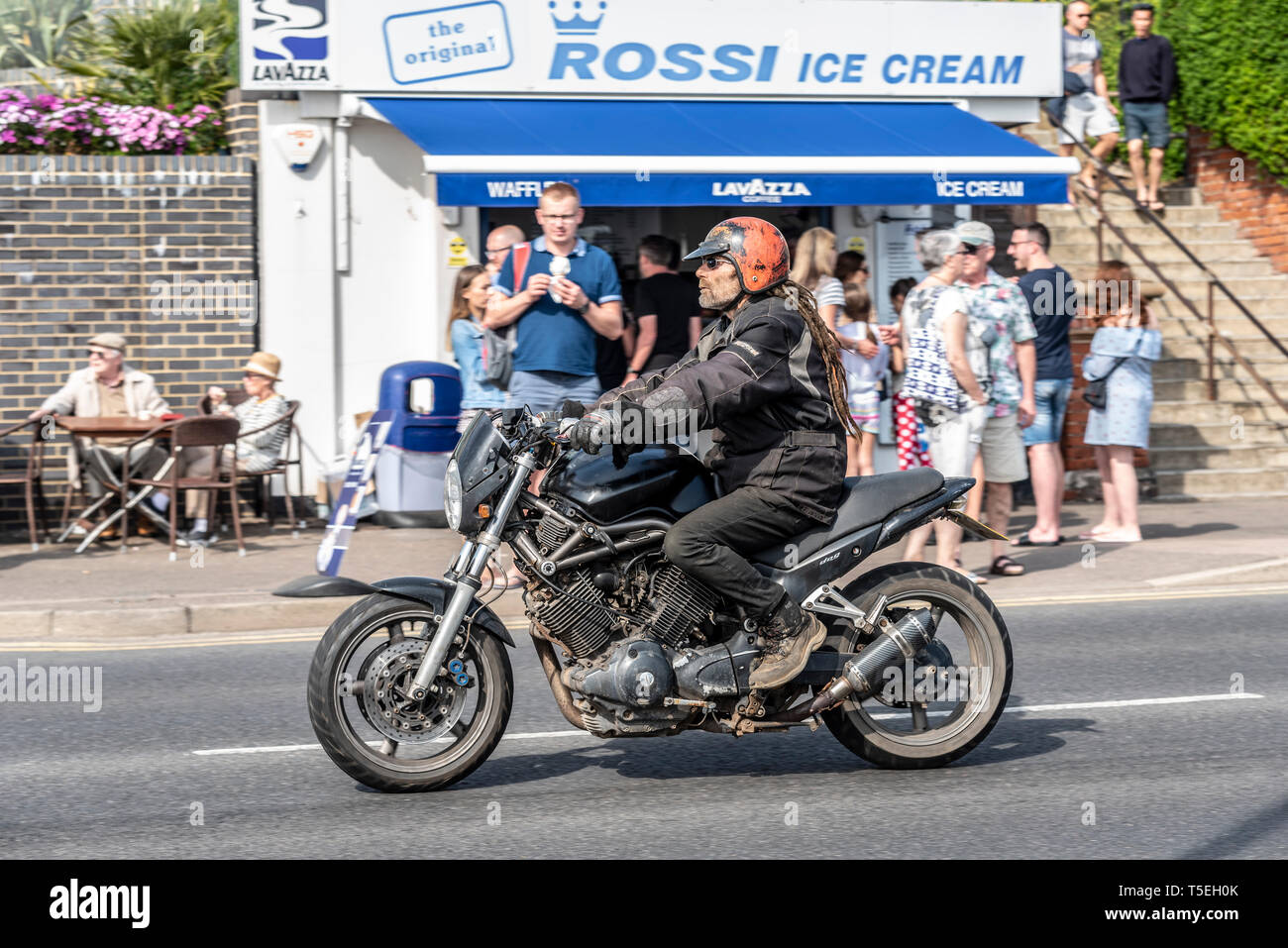 Old ice cream bike hi-res stock photography and images - Alamy