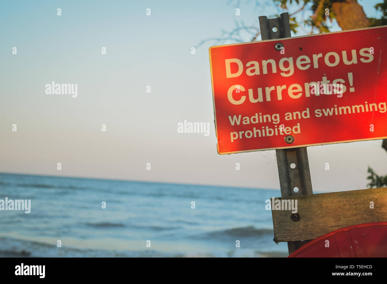 Dangerous currents hi-res stock photography and images - Alamy