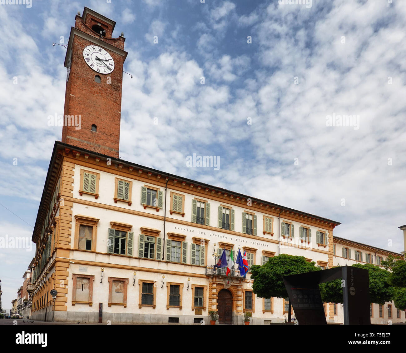 Novara city piedmont italy hi-res stock photography and images - Alamy