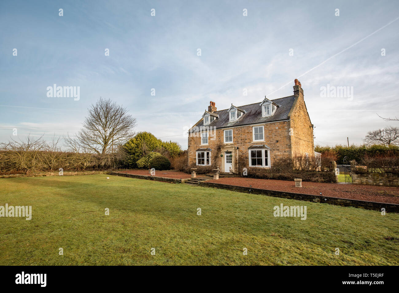 Luxury wide building scene hi-res stock photography and images - Alamy
